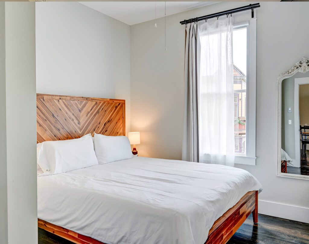 Stay - Surf Hotel
