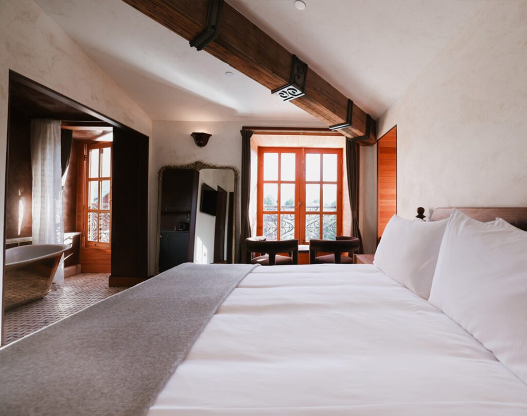 Stay - Surf Hotel